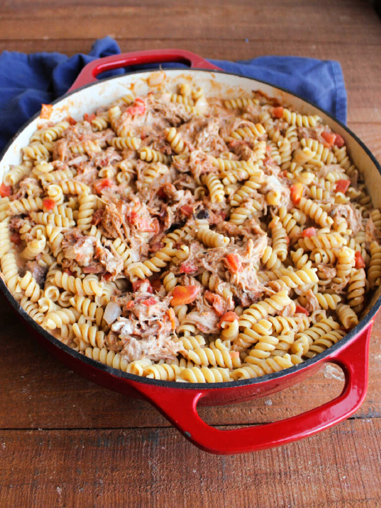 Creamy BBQ Pulled Pork Pasta - Cooking With Carlee