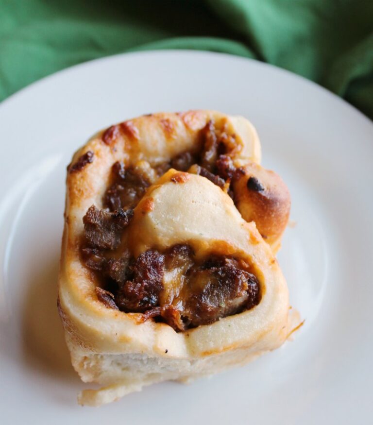 Cheesy BBQ Pulled Pork Buns - Cooking With Carlee