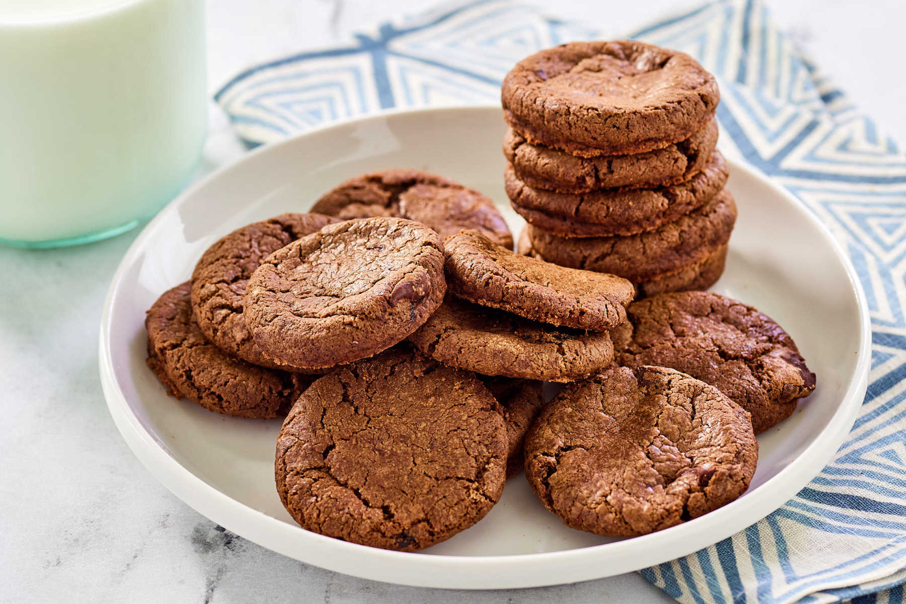 Mocha Chocolate Chip Cookies - Cooking With Carlee