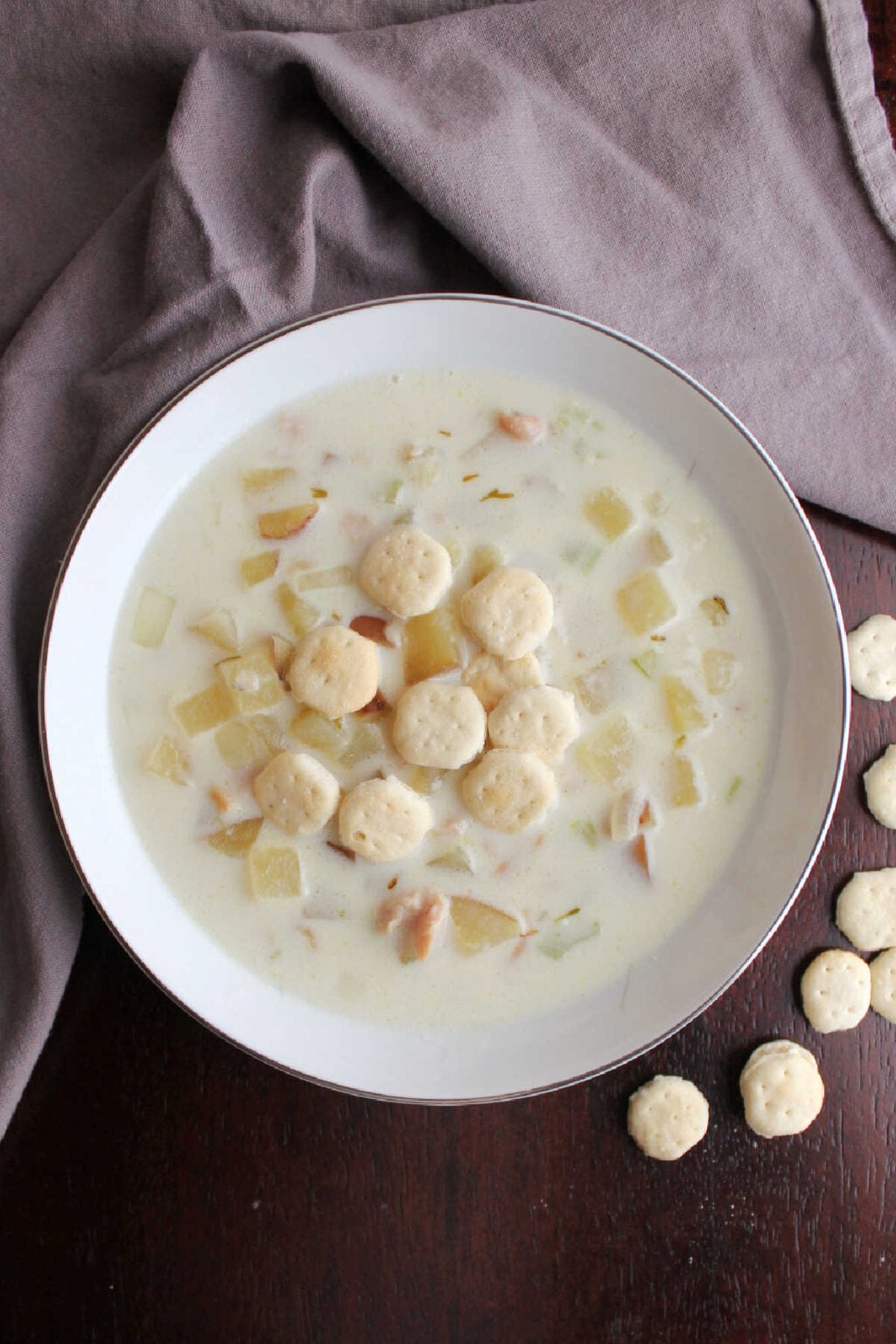 Creamy New England Clam Chowder - Cooking With Carlee