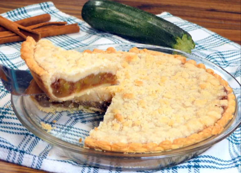 Jan's Almost Apple Pie - Cooking With Carlee