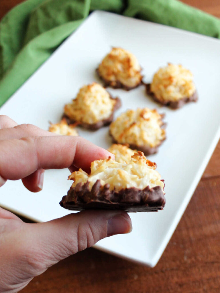Coconut Macaroons with Condensed Milk - Cooking With Carlee
