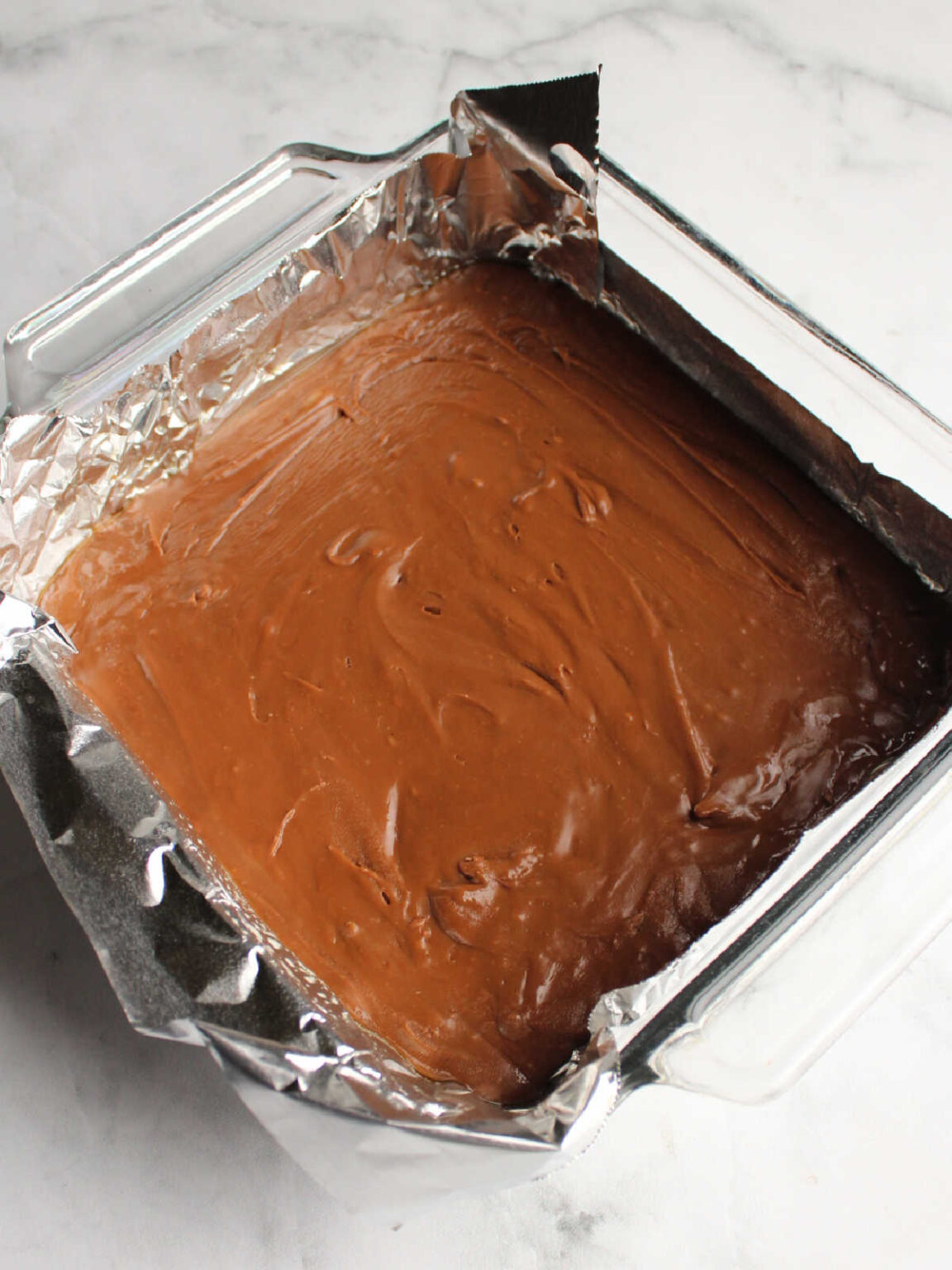 Easy Peppermint Bark Fudge - Cooking With Carlee