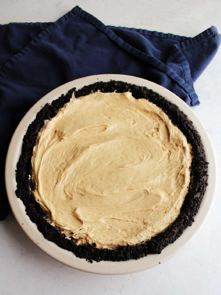 No-Bake Peanut Butter Pie with Oreo Crust - Cooking With Carlee