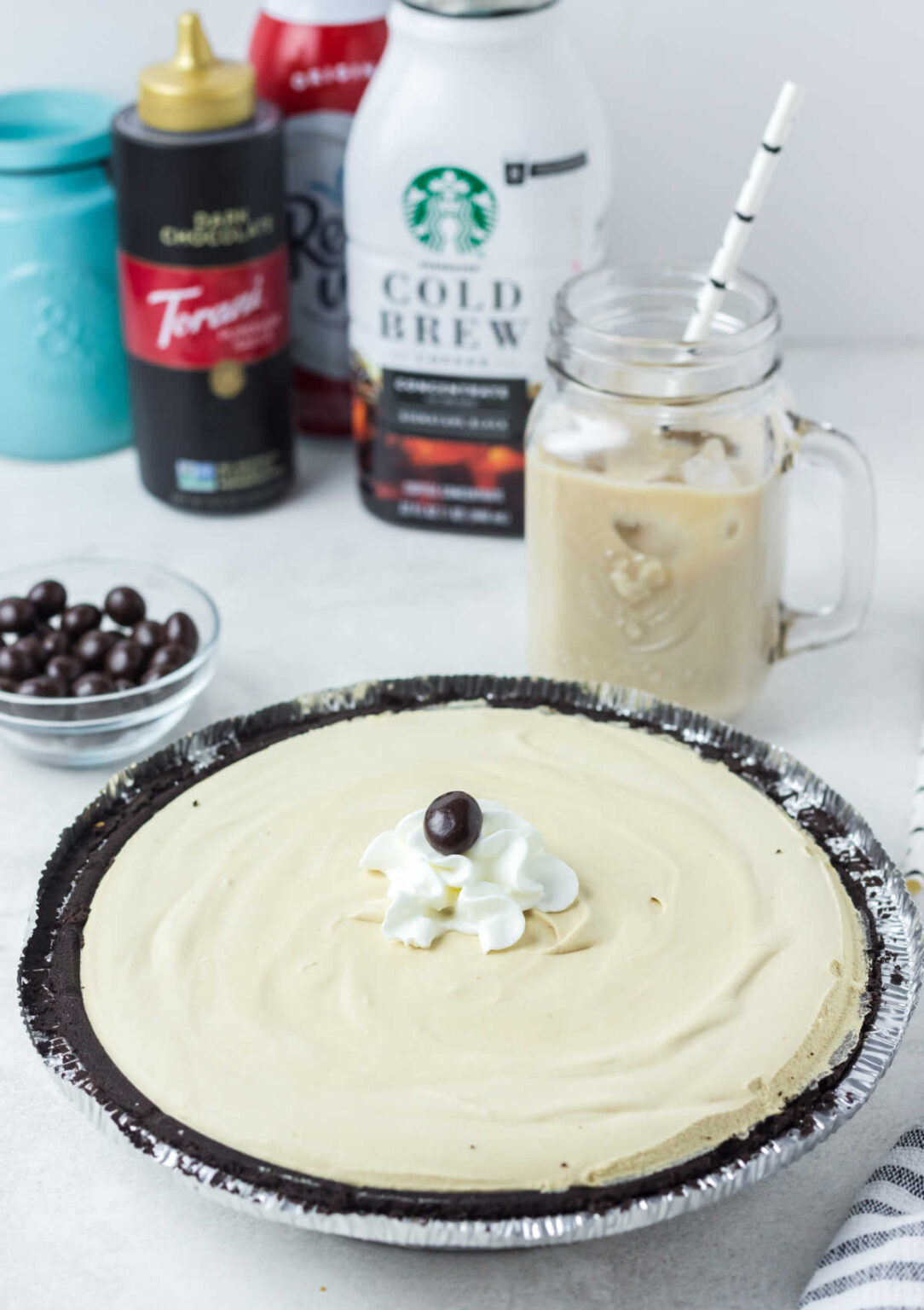 Creamy No-Bake Coffee Pie - Cooking With Carlee