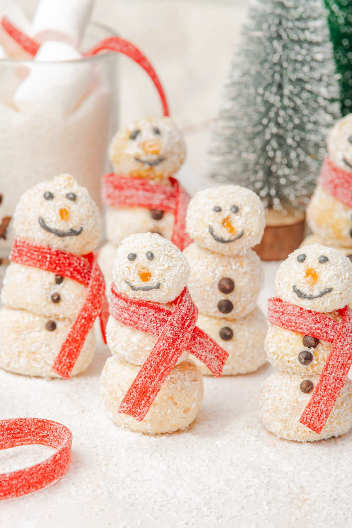 Snowman Coconut Truffles - Cooking With Carlee